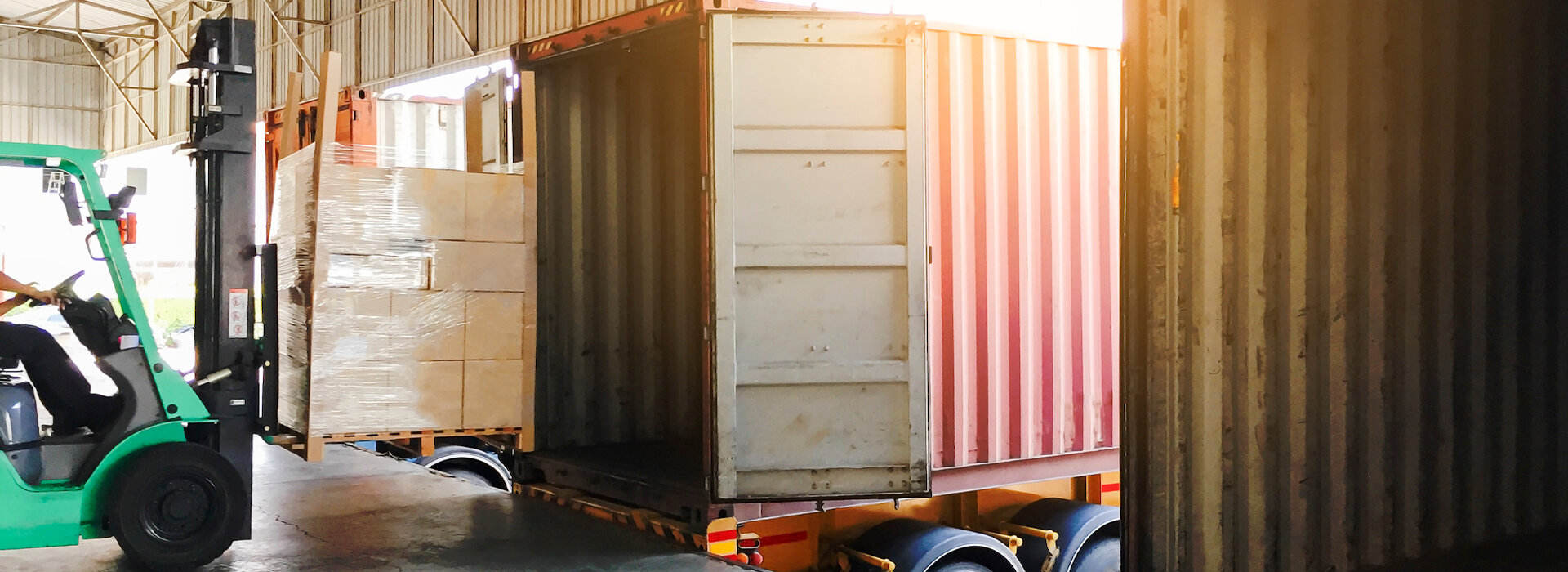 Container Freight Station | Container Terminal Regensburg GmbH